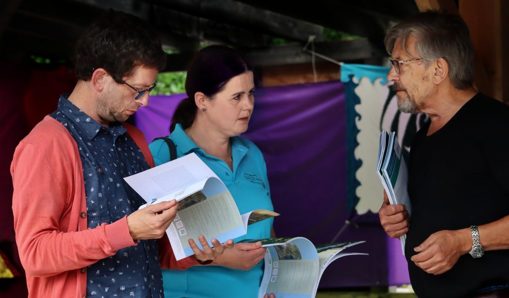 Publication of the Blue Dot Catchments booklet by Streamscapes - Local ...